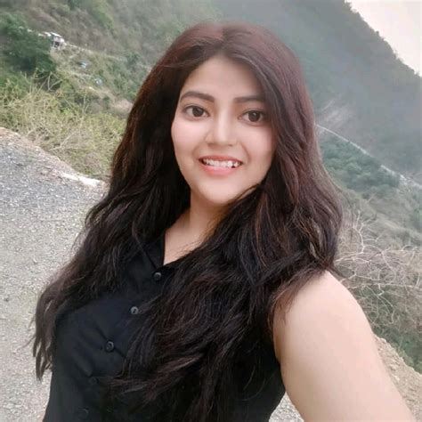 Rashmi Garg Healthcare Recruiter Eteam Linkedin