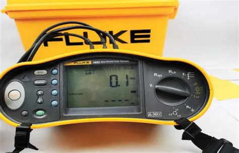 How To Use Fluke Voltage Tester A Comprehensive Guide For Beginners Tools Advisers