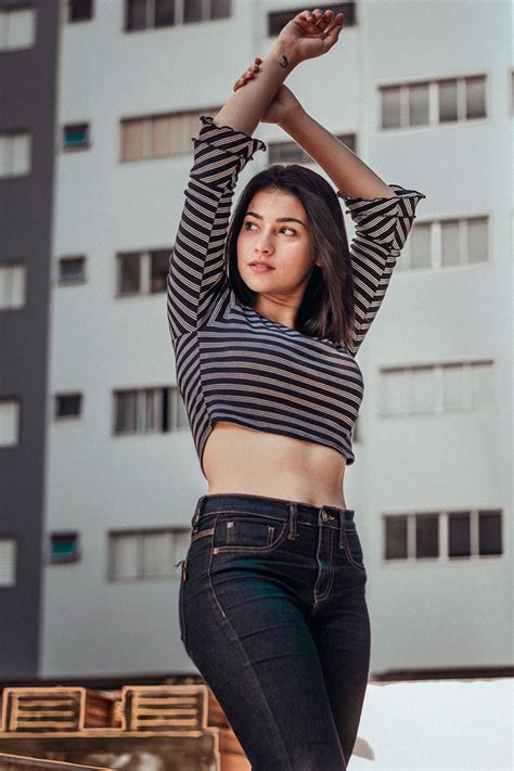 Как можно найти девушку для секса