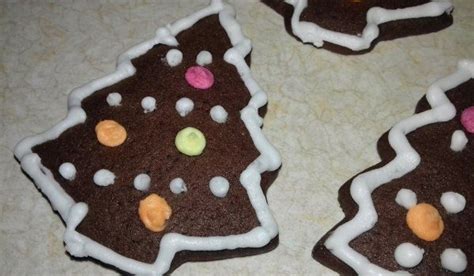 Джинджифилово какаови меденки със захарна глазура