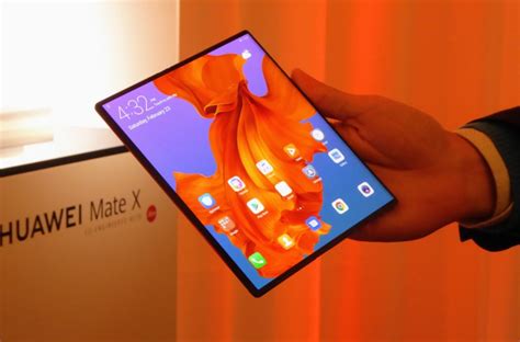 Huawei Mate X Foldable G Phone Announced Larger Thinner Than Samsung Galaxy Fold