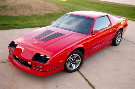 569 Mile 1987 Chevrolet Camaro Z28 Iroc Z Coupe 5 Speed For 54 Off