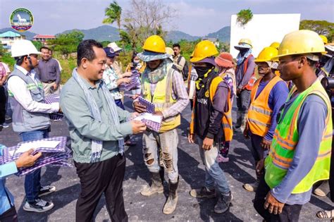 ក្នុងឱកាសបុណ្យចូលឆ្នាំចិនឆ្នាំនេះមានភ្ញៀវទេសចរជាតិ អន្តរជាតិជាច្រើននាក់មកកម្សាន្តនៅខេត្តកែប Ams