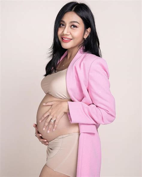 เกศ จิณภัค น้องสาว แก้ม วิชญาณี น้องอันดา คลอดลูกคนแรก น้องอันดา แก้มยุ้ยน่ารัก