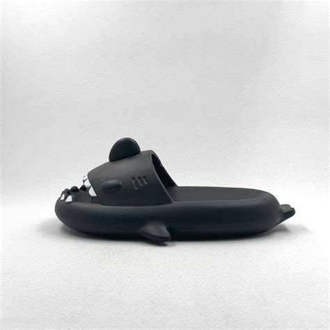 Hot Selling Eva Slides In Shark Shape