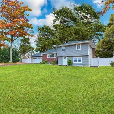 Discover This Stylish Split Level Home On A Quiet Cul De Sac In Commack