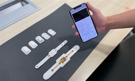 First Wearable Device For Vocal Fatigue Senses When Your Voice Needs A