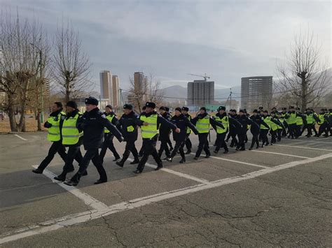 Хан Уул дүүрэг дэх цагдаагийн нэгдүгээр хэлтэс Home Facebook