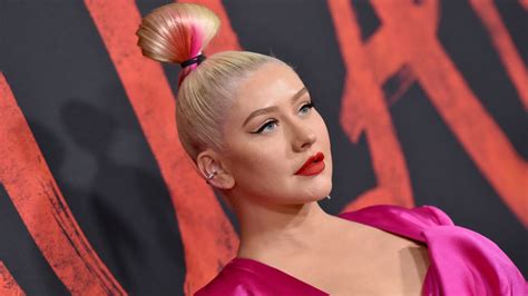 Christina Aguilera Just Posed Topless On Instagram