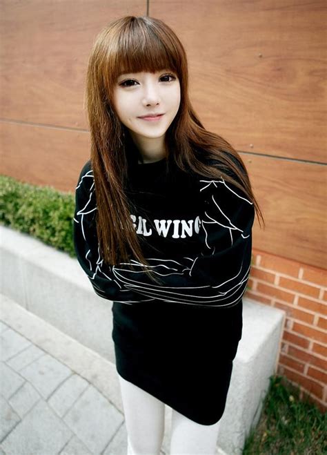 Park Hyo Jin Beautiful Asian Woman