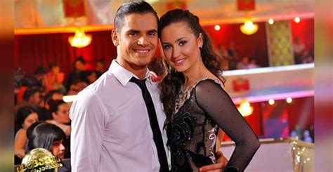 რატი გაჩეჩილაძე ოჯახში ყველაფერი დაგეგმილი გვაქვს და შვილებიც გვეყოლება” Sarkenews Ge