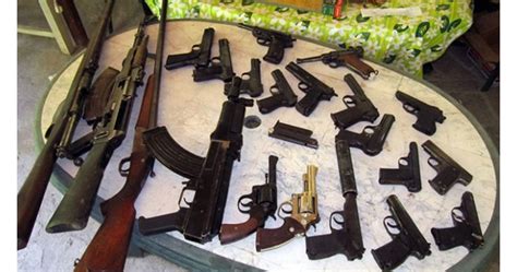 Банда за търговия с оръжие и лихварство разбиха във Врачанско