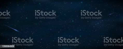 파란 슈팅 스타와 현실적인 별이 빛나는 하늘 유성 떨어지는 밤 하늘에 빛나는 별 은하 오브젝트 당신의 디자인에 대한 우주 배경 또는 배경 화면 벡터 일러스트레이션 0명에