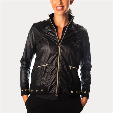 The Best Womens Golf Jackets For 2020 Thatll Top The Fall Golf Style
