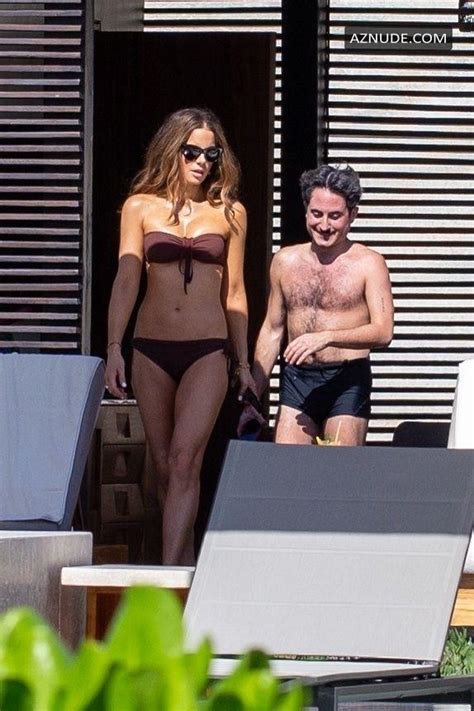 Kate Beckinsale Flaunts Her Bombshell Bikini Body As She Enjoys Idyllic