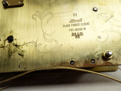 Kieninger Clock Movement Identification Clockworks