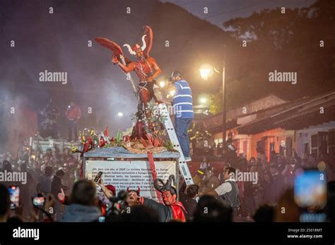 La Quema Del Diablo Burning Of The Devil Antigua Guatemala Stock