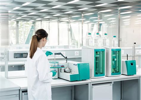 Combustion Ion Chromatography Metrohm