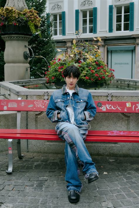 엑소 백현 스위스에서 완벽한 휴가…한 달 살기 꿈꿔 팬플러스 커뮤니티