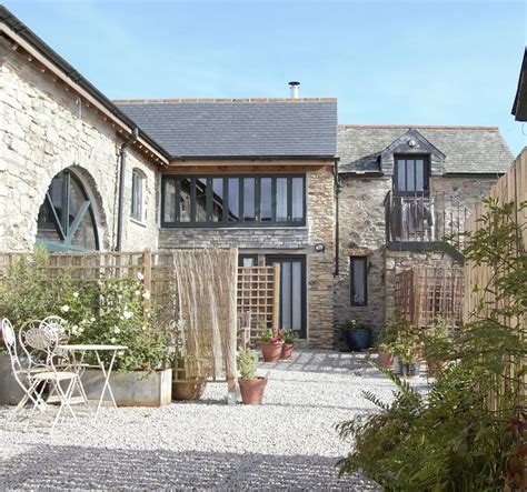 overflow stays — the cornish place