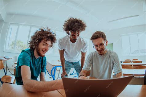 Premium Photo A Diverse Studetns Group Including An Afro American