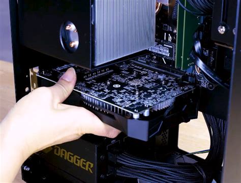 System Launches Open Source Ubuntu Desktop Pcs