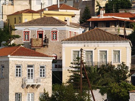 Kranidi In Ermionida Gives Island Colour To The Mainland Choice Greece