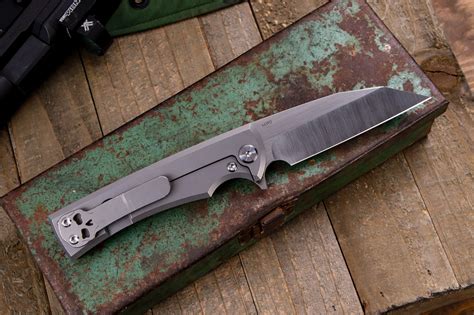Chaves Knives Ultramar Street Sangre Flipper Knife Black G10 33 Belt