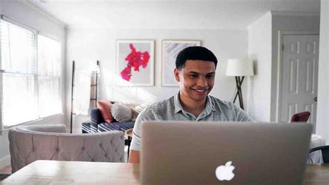 Implementing Virtual Reality And Augmented Reality In Classroom Learning