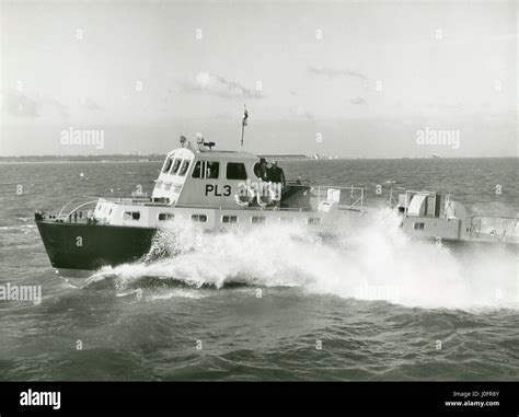 High Speed Passenger Launch Pl3 For Shell Of Venezuela Powered By Two 9