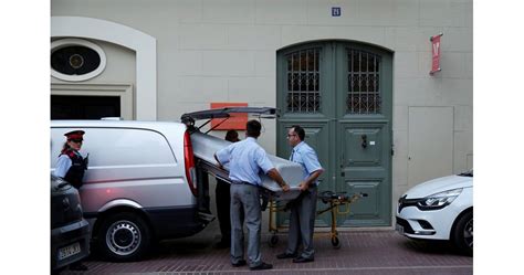 Ексхумираха останките на Салвадор Дали Снимки Видео