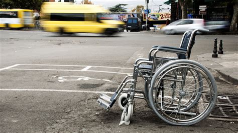 შშმ პირთა უფლებების დამცველი ორგანიზაციები პრემიერთან შეხვედრას ითხოვენ