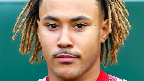 Giocatore Del Nizza Minaccia Suicidio Beka Beka Salvato Dai Vigili Del