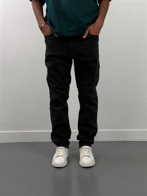 خرید شلوار مردانه در انواع مدل ها و طرح های اسپرت و مجلسی