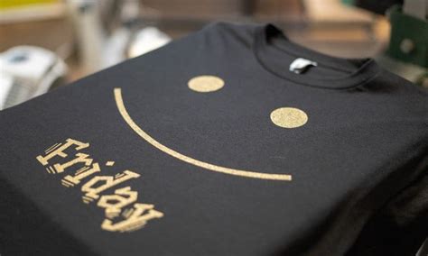 How To Remove Screen Printing From Clothes Effective Ways