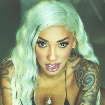 Kona Jade Babe Page Watch This Pornstar On Freeones