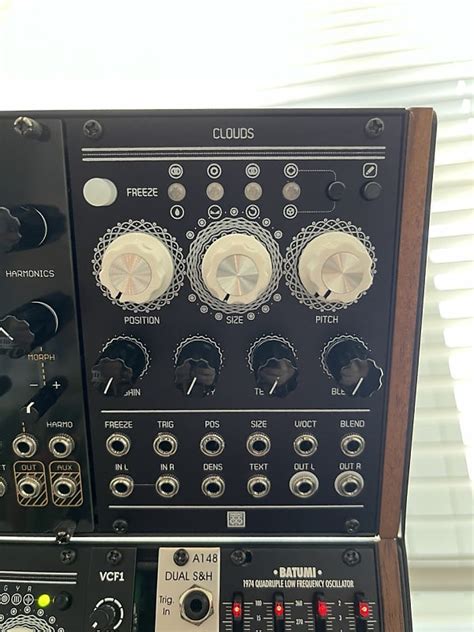Mutable Instruments Clouds Clone Reverb