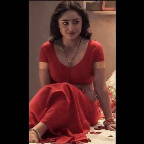 Bikini Dd Gif Bikini Dd Discover Share Gifs