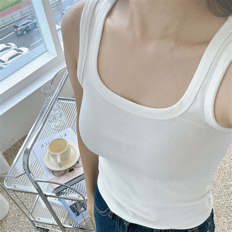 루쓰 여성 기본핏 U넥 이너탑 나시티 민소매 슬리브리스 위시버킷