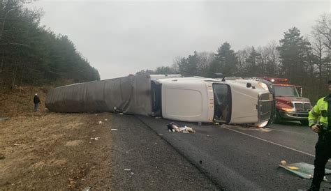 Tractor Trailer Rolls Over On I 495 In Bolton Boston News Weather