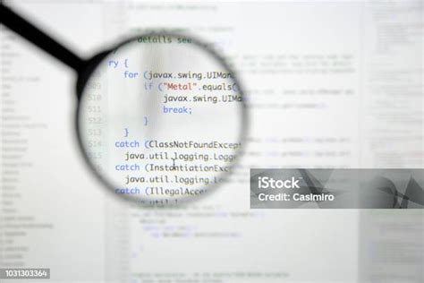 실제 자바 코드 개발 화면입니다 프로그래밍 워크플로 추상 알고리즘 개념입니다 돋보기 렌즈 아래 보이는 자바 코드의 라인입니다