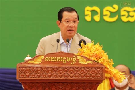 សម្តេចតេជោ ហ៊ុន សែន អញ្ជើញប្រគល់សញ្ញាបត្រជូននិស្សិតសាកលវិទ្យាល័យវេស្ទើនជាង៣ពាន់នាក់