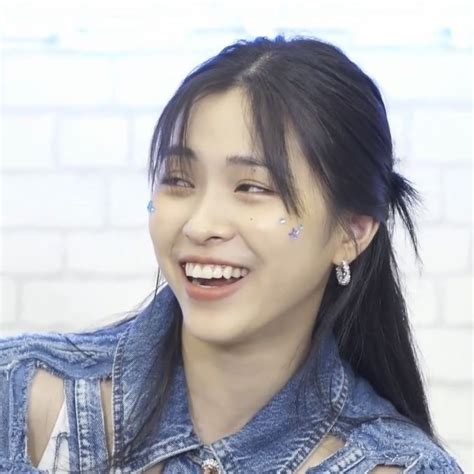 Itzy Ryujin Itzy Kpop Girls Ryu