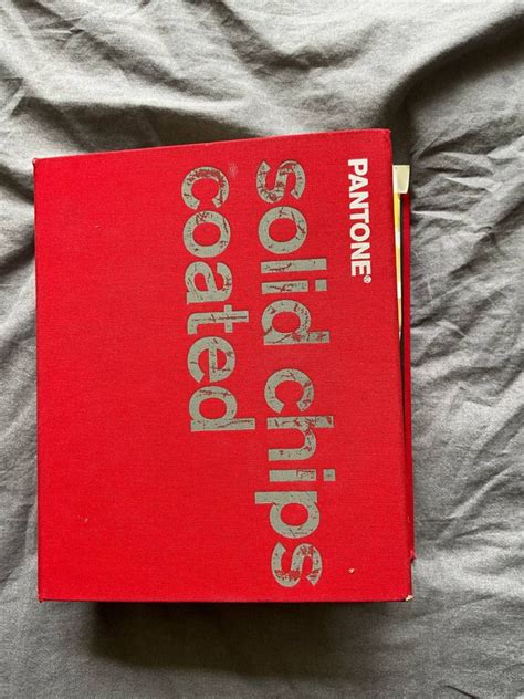 Pantone Color Selector Multiple See Description 興趣及遊戲 書本 And 文具 教科書 Carousell
