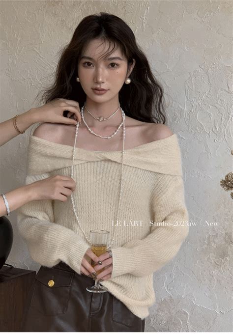 린토 오프숄더 니트 Knit Xl332 에이블리