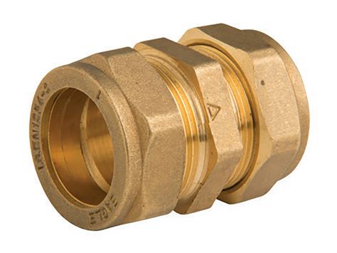 Brass Gas Compression Straight Coupling 15x15 From Reece