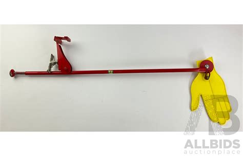 Vintage Hand Operated Vehicle Indicator Lot 1544568 Allbids Vintage Hand Operated Vehicle Indicator Lot 1544568 Allbids