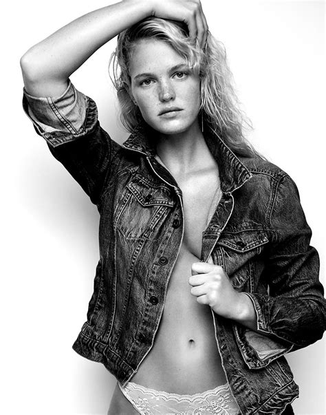 Naked Erin Heatherton Added 07 19 2016 By Bot