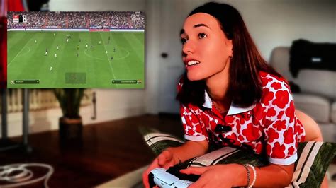 Cheekymz Jogando Fifa E Sendo Fodida Pela Machine Sex