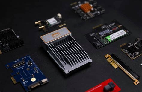 Sbc Zimaboard на базе Intel Apollo Lake продается от 6999 и выше
